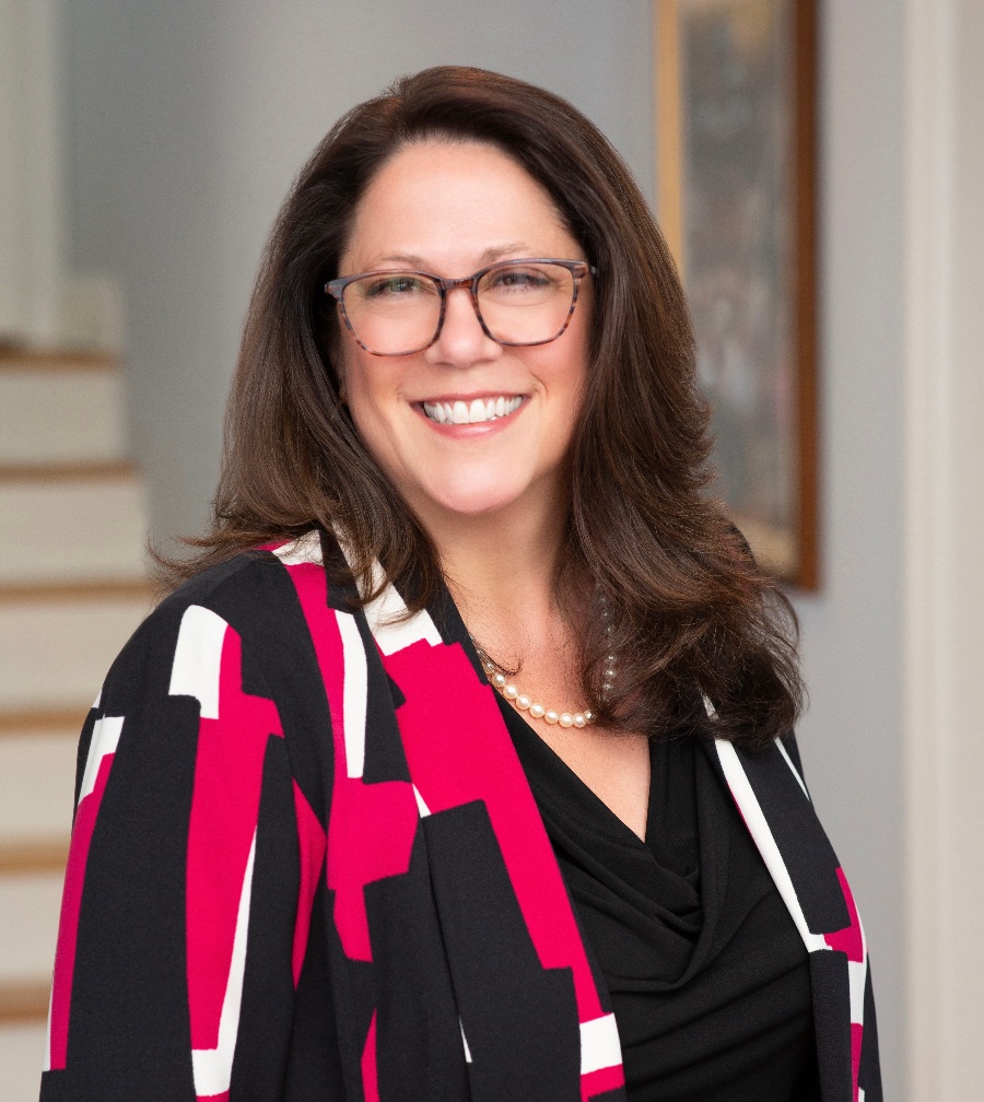 Clare Casey | Samalin Wealth | Senior Service Representative